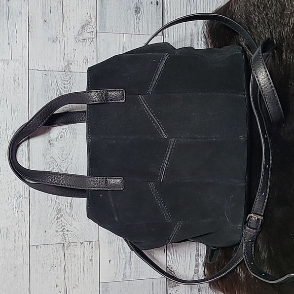 Antik Kraft | Bags | Antik Kraft Leatherpu Crossbody Bag | Poshmark
